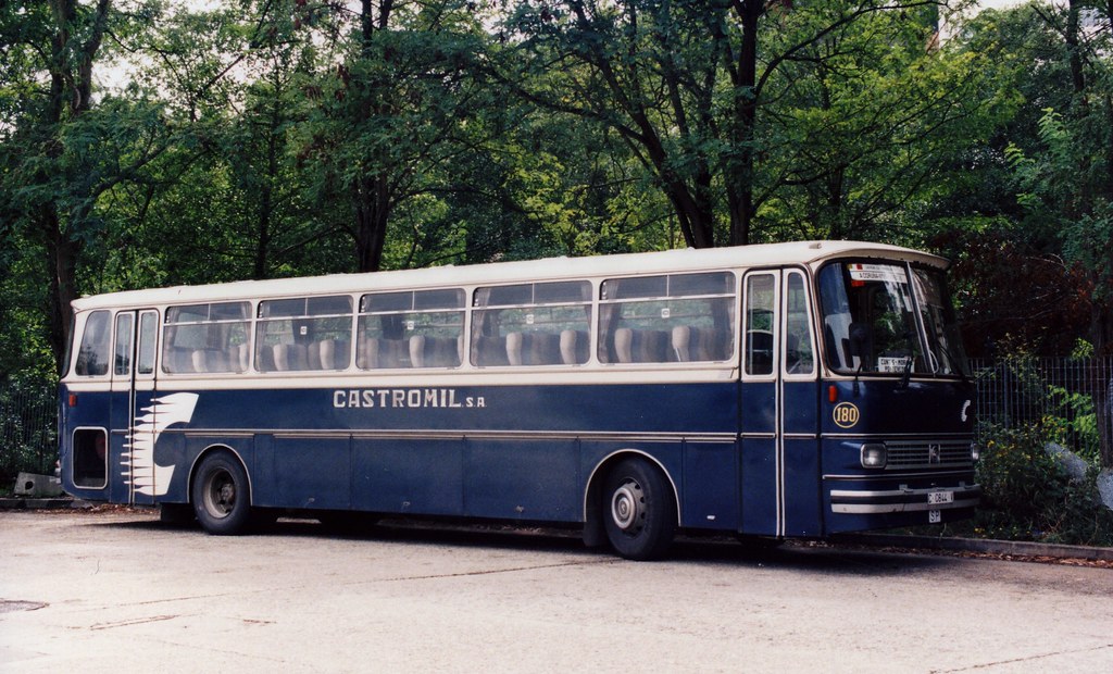 Castromil, el medio de transporte que revolucionó y cambió Galicia para ...