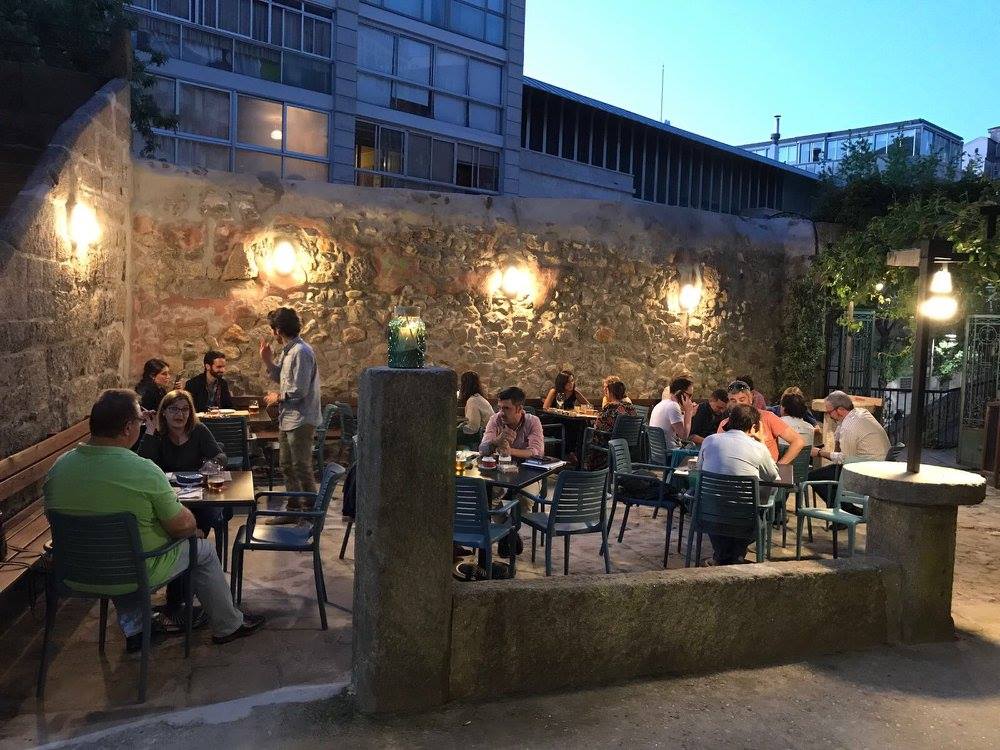 9 bares con terraza "secreta" que no te puedes perder en Vigo